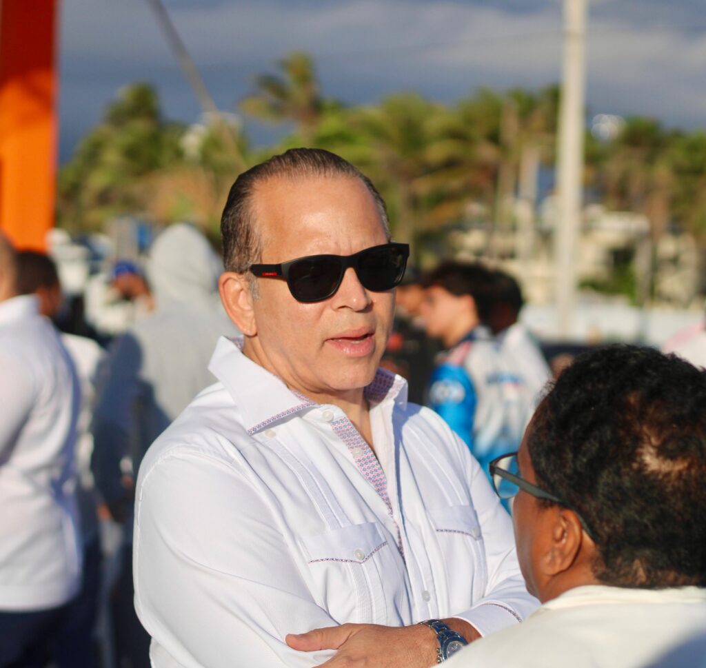 William Lockward y su equipo apoyan las reformas que impulsará el ...